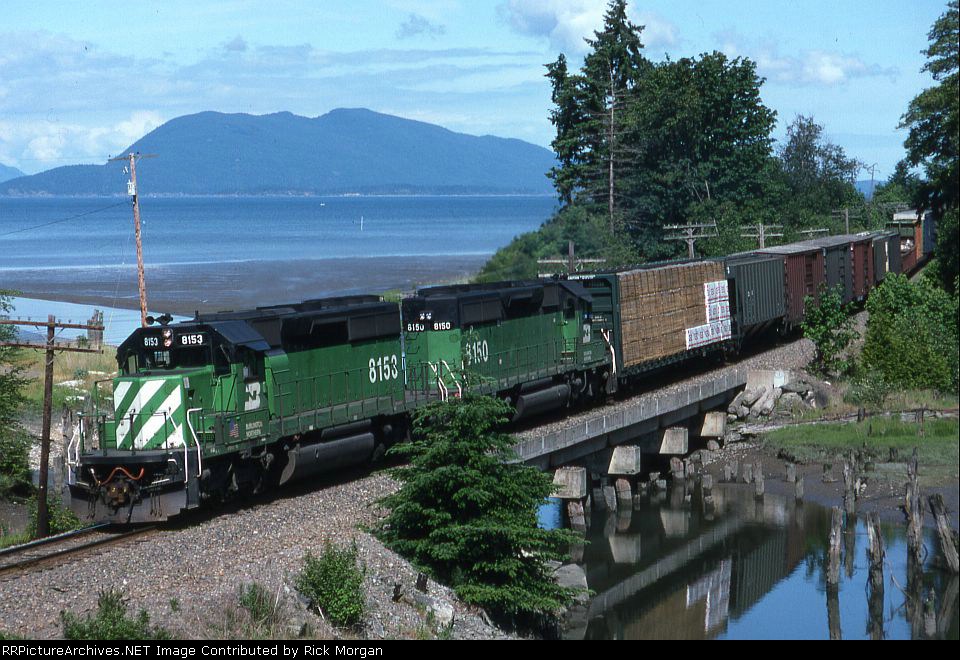 Southbound along the bay